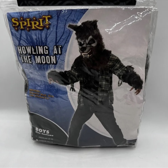 Spirit | Other | Spirit Halloween Howl At The Moon Wolf Costume Mask ...